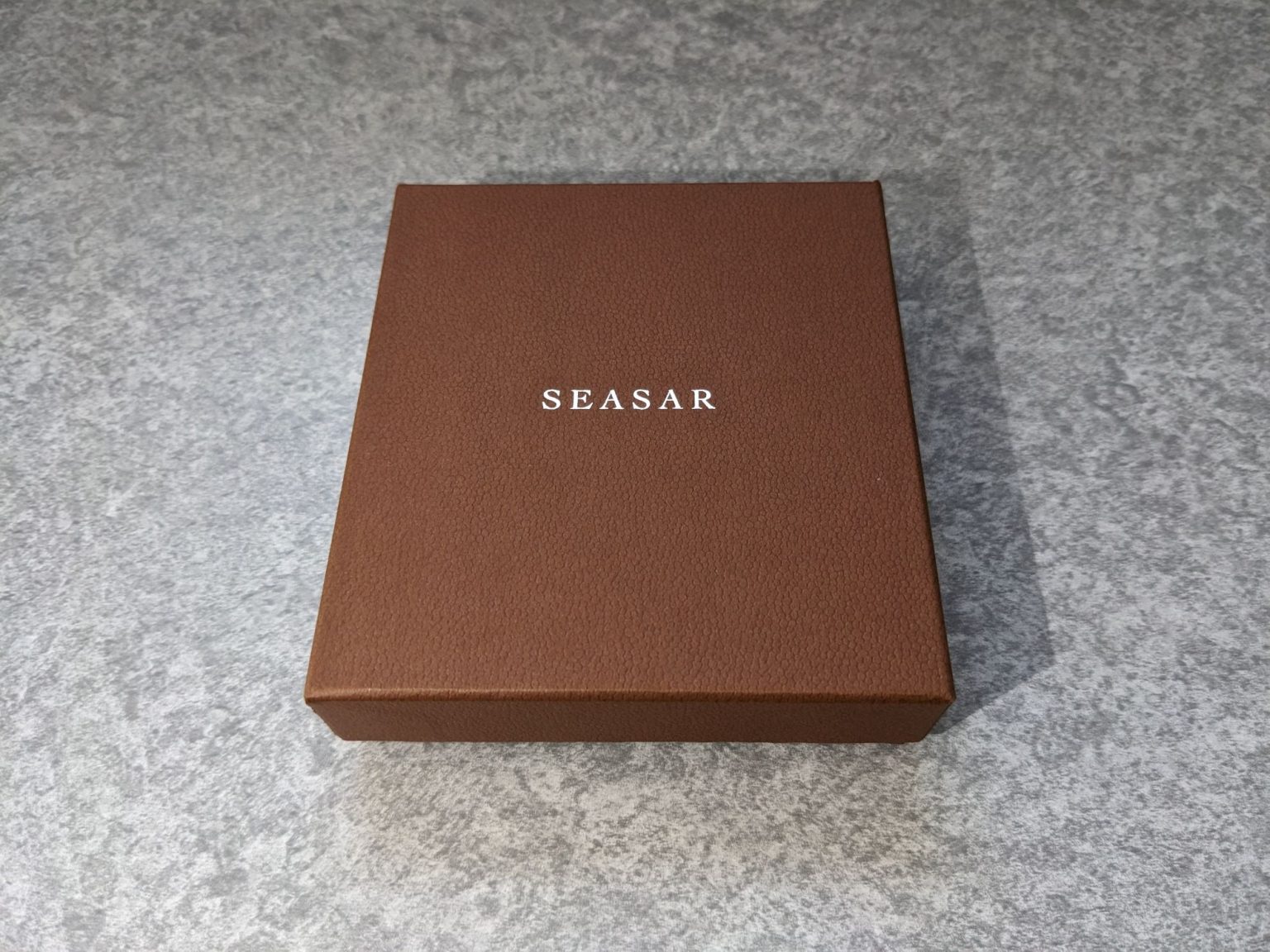 2000個がわずか7分で完売！？ seasar Integral 2つ折り財布 開封レビュー！ | 翠優一輝の源泉